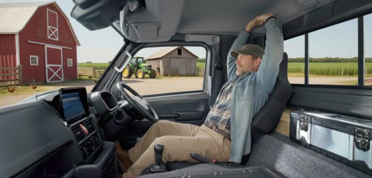 Suzuki Super Carry Extended Cab Fixed Bed Mini Trucks - Mini Truck Depot